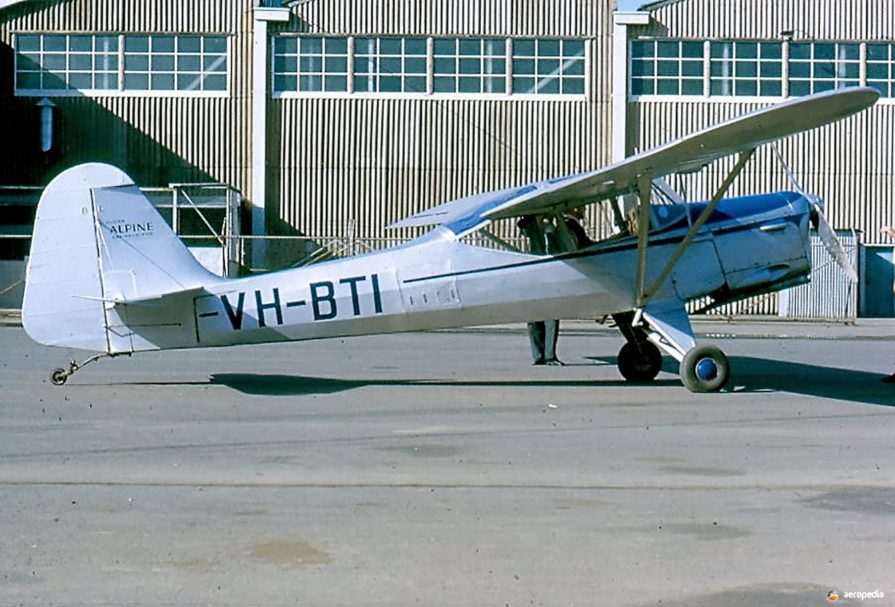 AUSTER J-5L, J-5Q and J-5R ALPINE · The Encyclopedia of Aircraft David C.