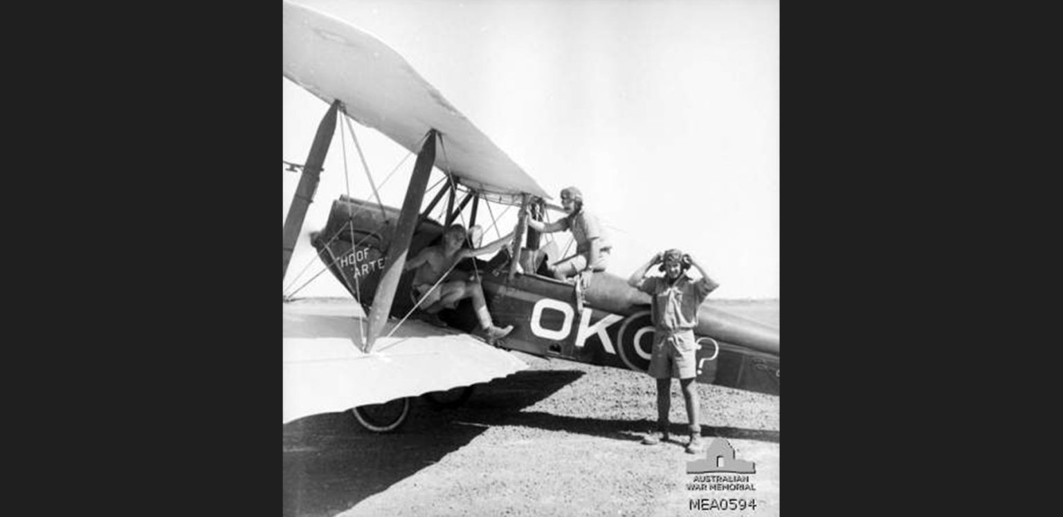 Caproni Ca.100 · The Encyclopedia of Aircraft David C. Eyre