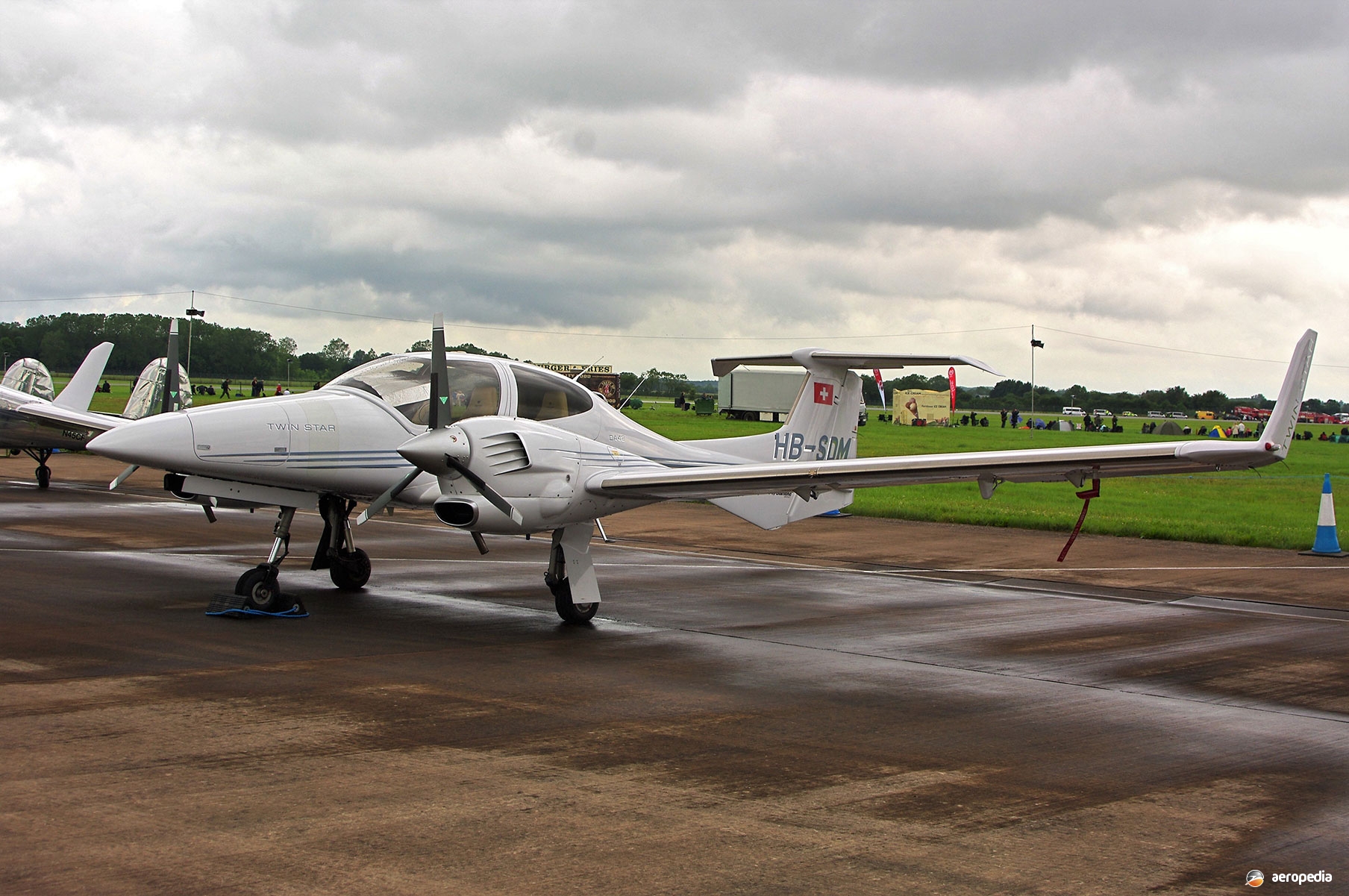 Diamond Da-42 Twin Star · The Encyclopedia of Aircraft David C. Eyre