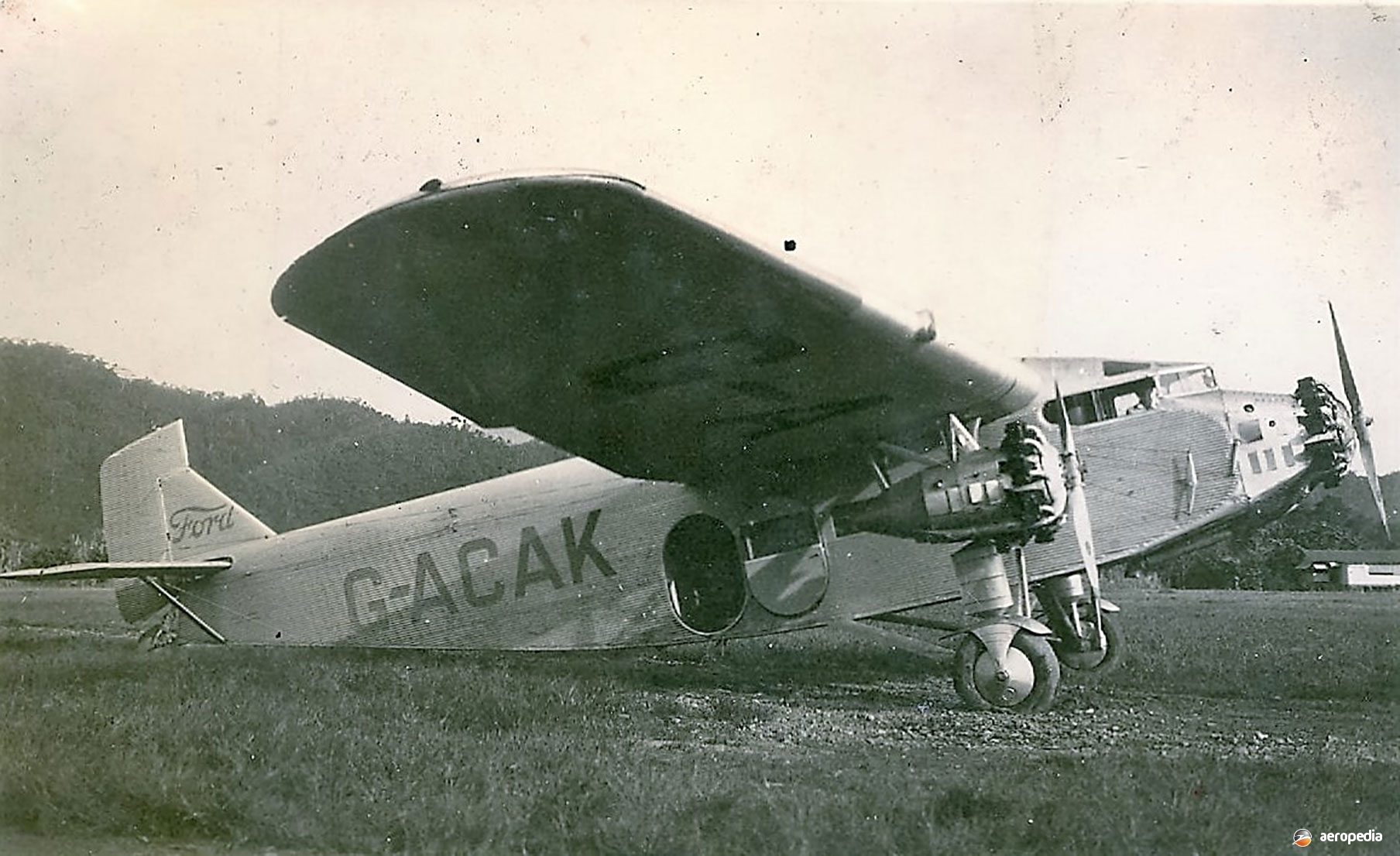 Ford Trimotor · The Encyclopedia of Aircraft David C. Eyre