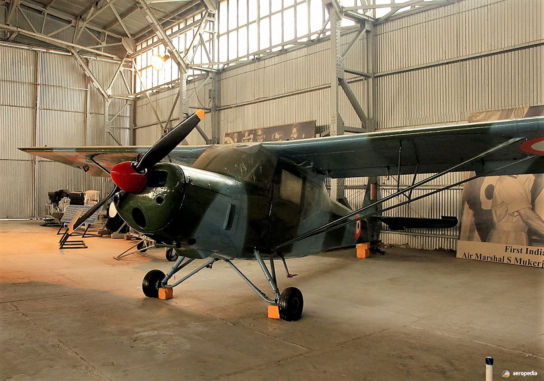 Hindustan Haop-27 Krishak · The Encyclopedia of Aircraft David C. Eyre