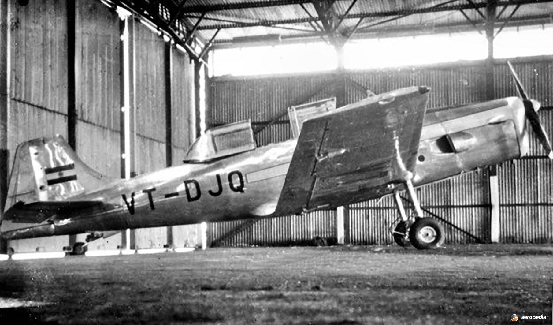 Hindustan Ht-2 · The Encyclopedia of Aircraft David C. Eyre