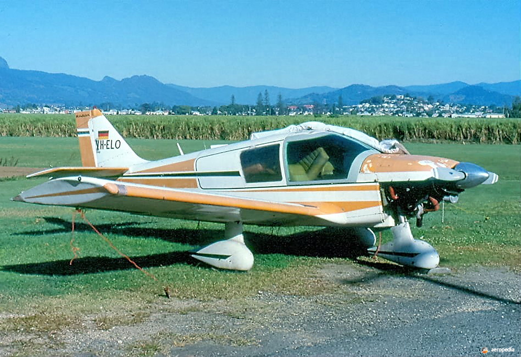 ROBIN HR100 ROYALE · The Encyclopedia of Aircraft David C. Eyre