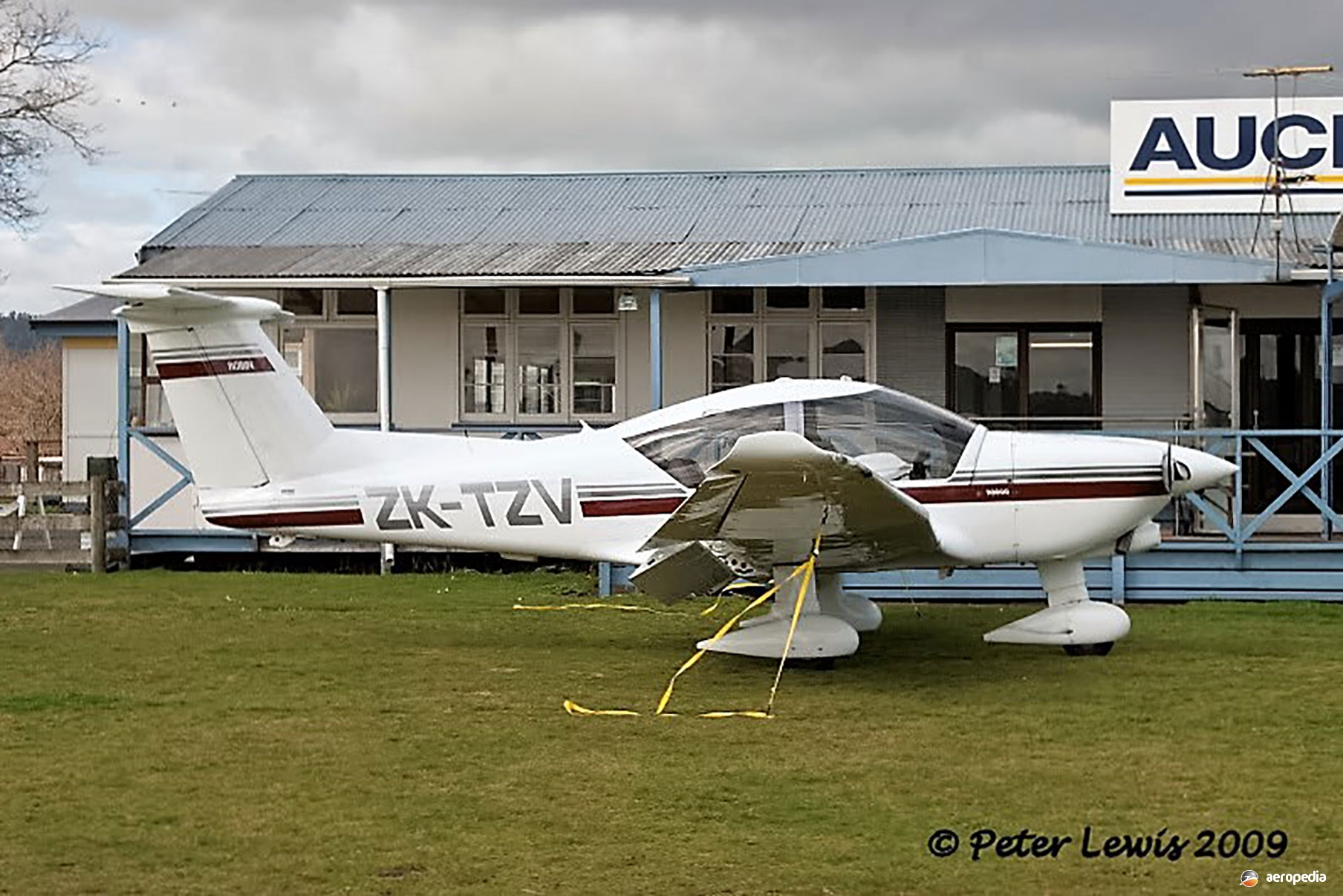 Robin R3000 · The Encyclopedia of Aircraft David C. Eyre