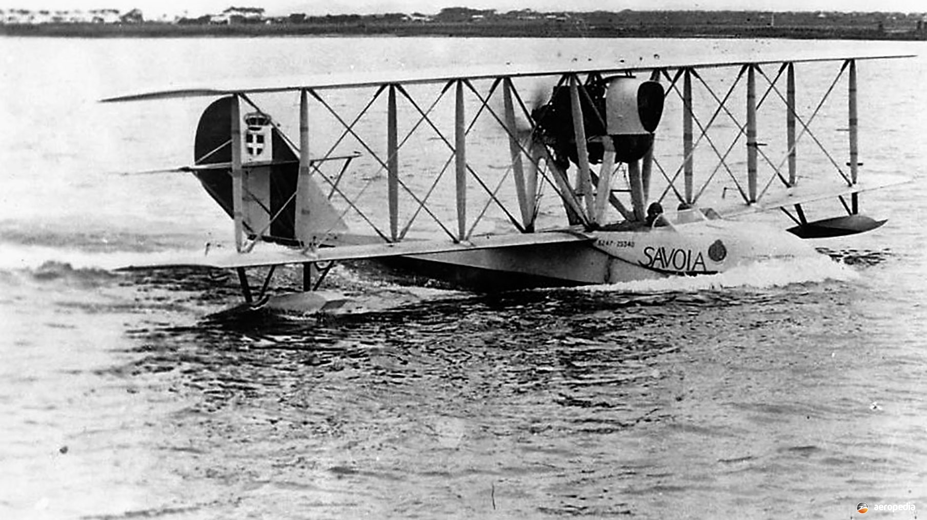 Savoia Marchetti S.16ter · The Encyclopedia of Aircraft David C. Eyre