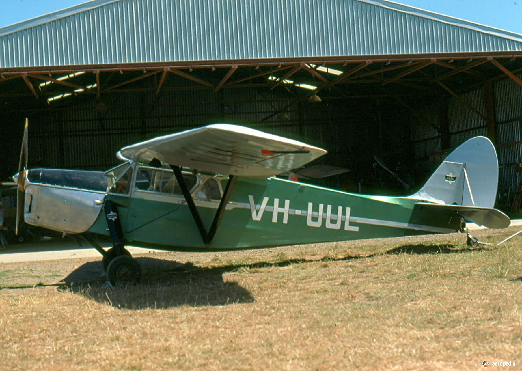De Havilland Dh.85 Leopard Moth · The Encyclopedia of Aircraft David C.